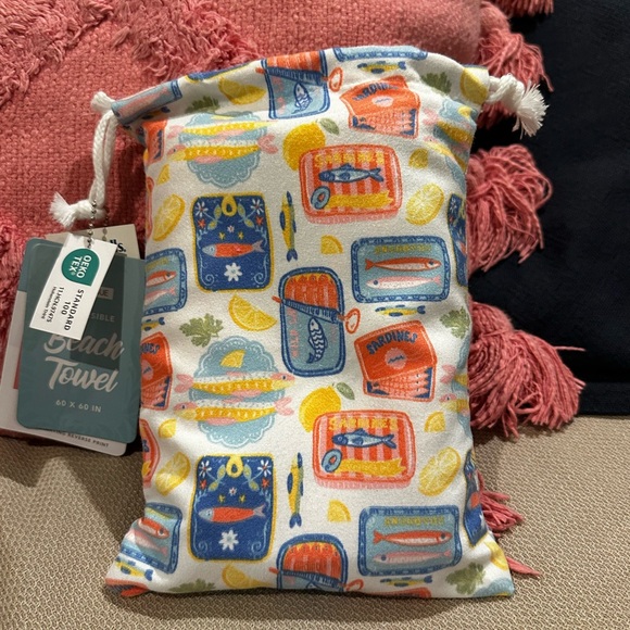 Envogue | Accents | Colorful Beach Towelblanket With Viral Sardine ...